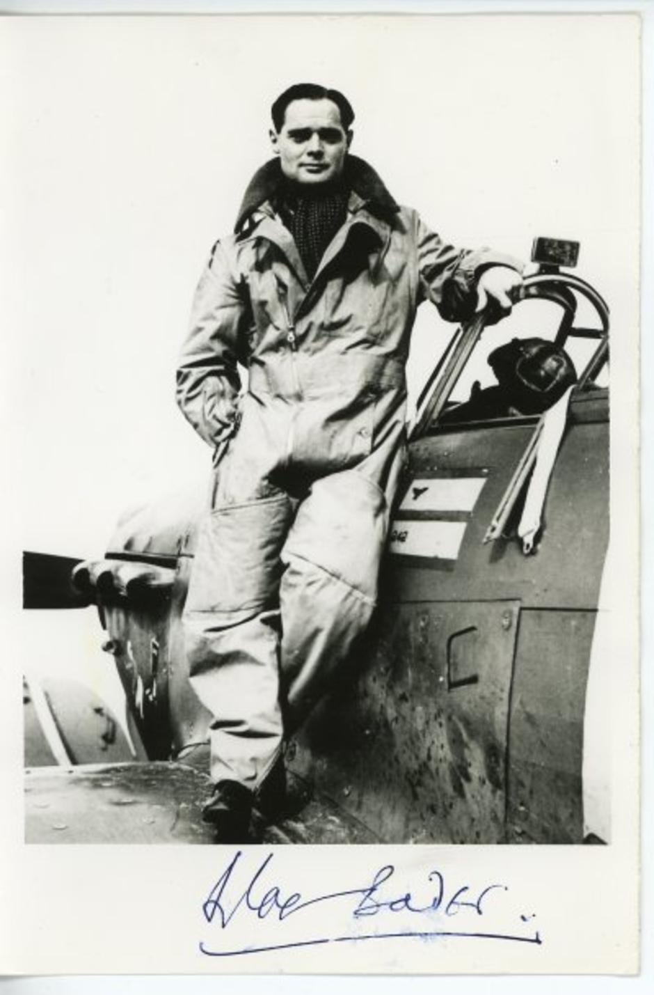 "ดักลาส เบเดอร์" (Douglas Bader) ... นักบินรบไร้ขา วีรบุรุษตัวจริงแห่ง ...