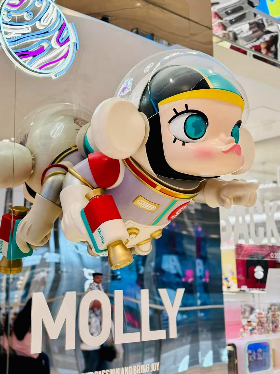 เฉิงตู เมืองเอกอันยิ่งใหญ่แห่งมณฑลเสฉวน (12) หมีแพนด้ายักษ์ปีนตึก IFS ...