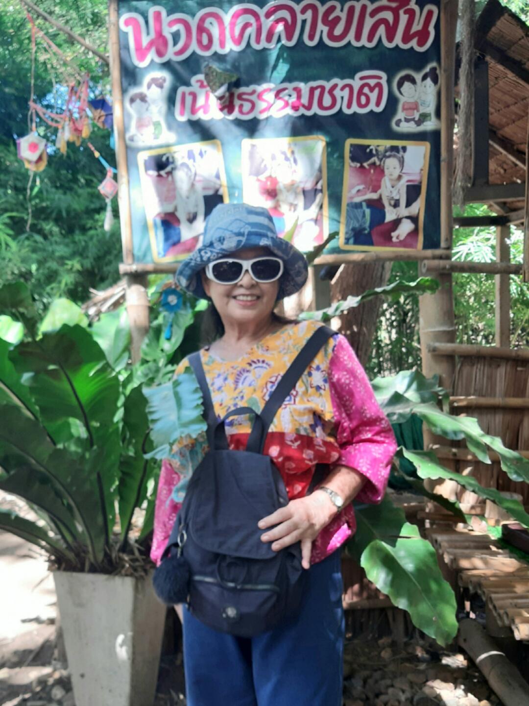 โอ๊ะป่อย ตลาดเช้าริมลำธารแห่งสวนผึ้ง (3) โซนอาหารและเครื่องดื่ม - GotoKnow